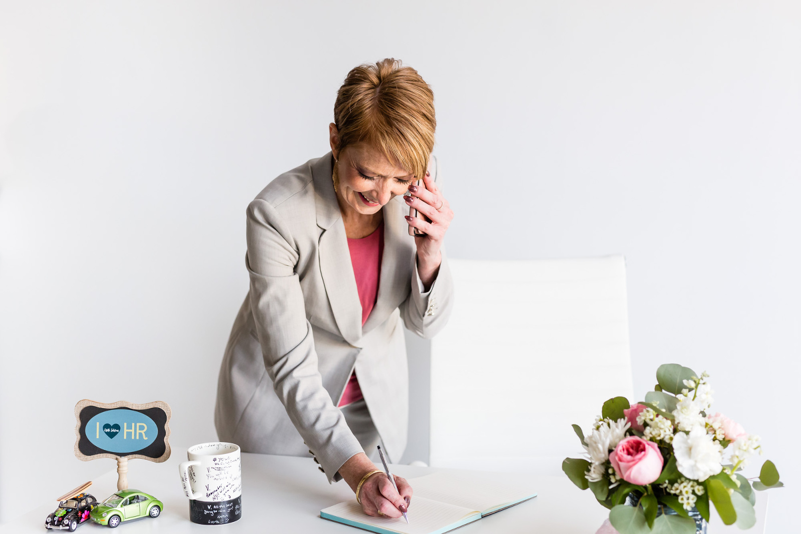 Brand Photographer Edmonton | Veronica Lyver | HR